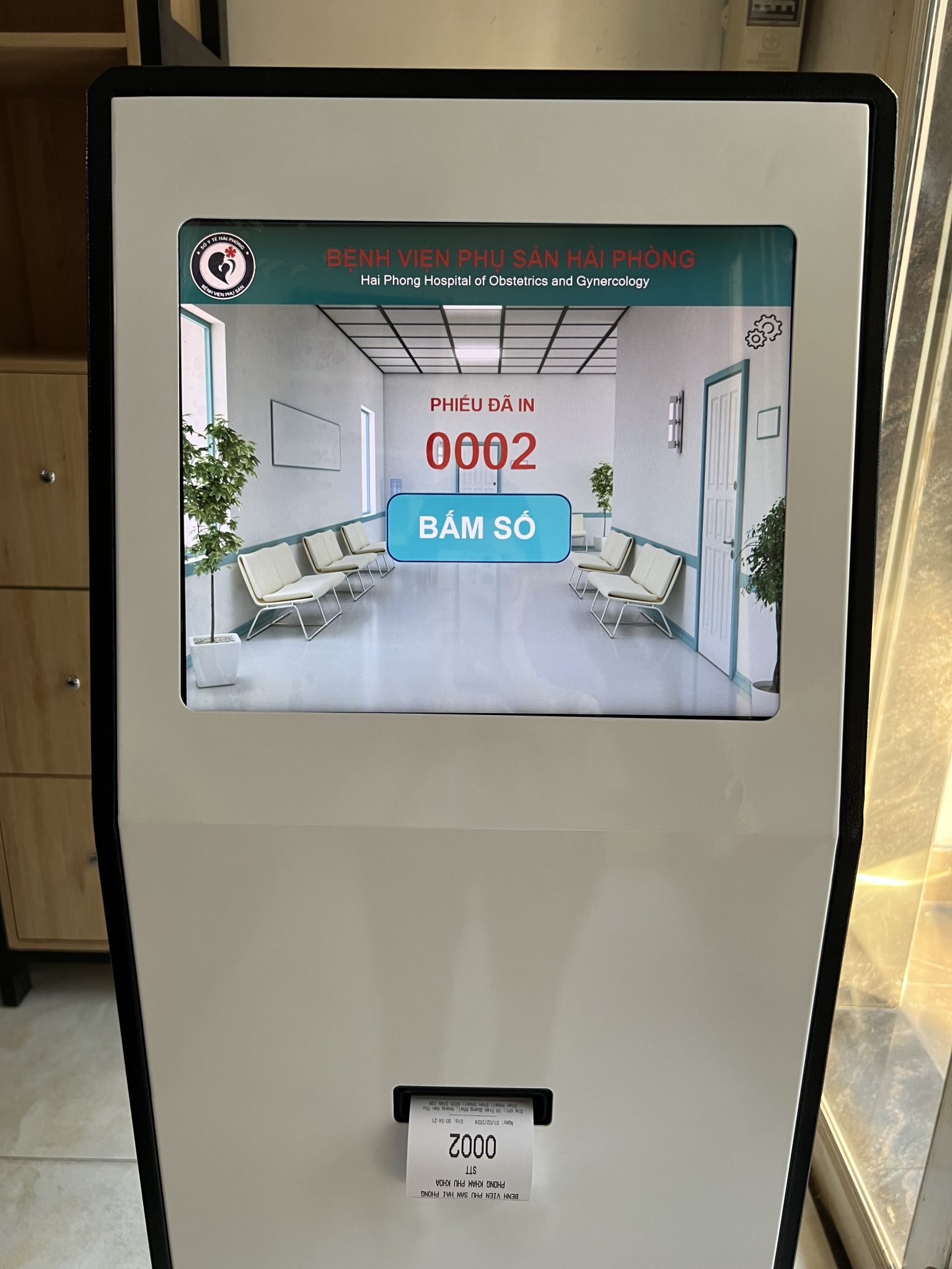 Kiosk check in tại bệnh viện, khách sạn, sân bay